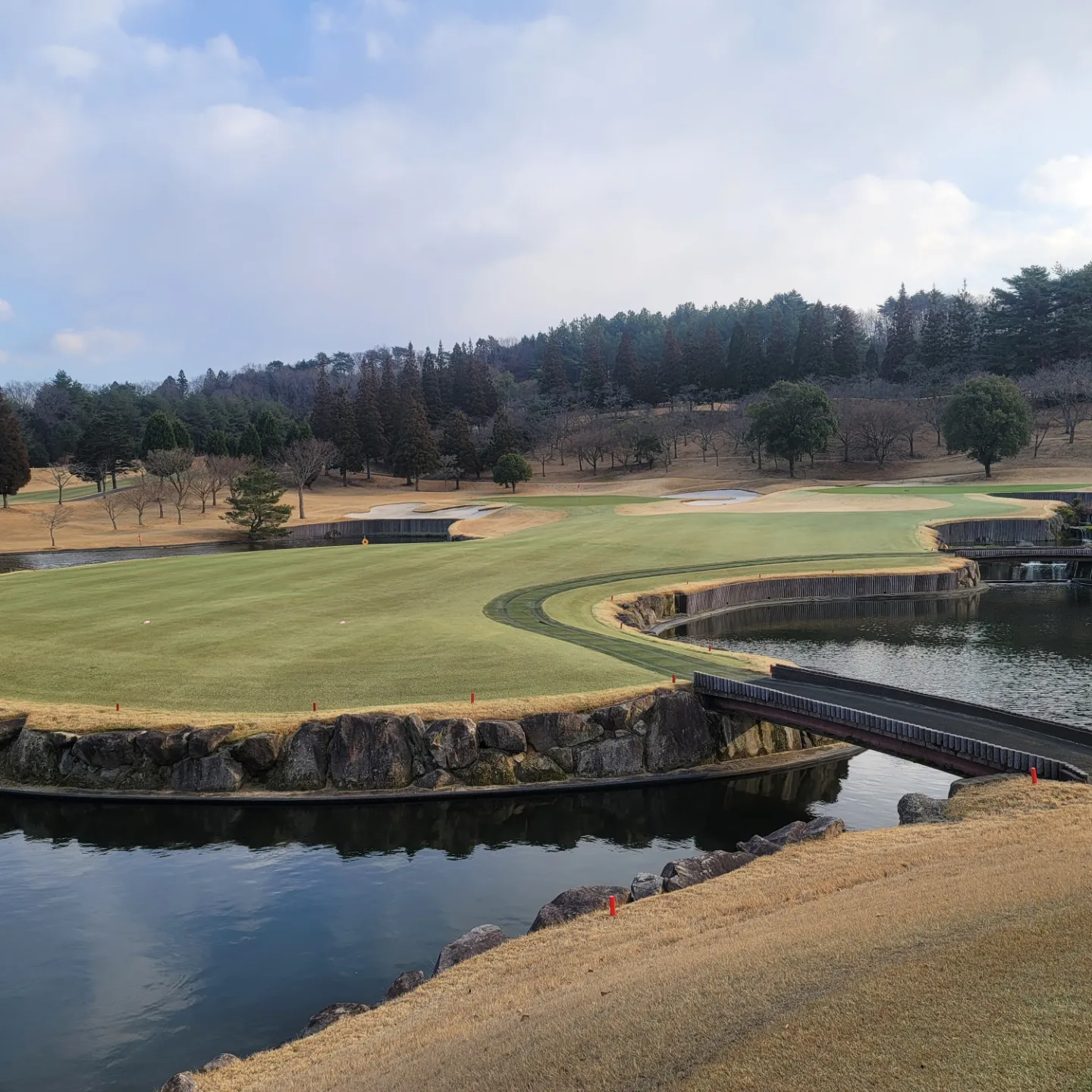 golf – 오사카 관광 가이드 (숙박&맛집 소개)